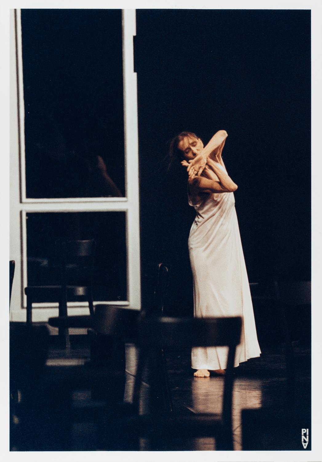 Dominique Mercy in “Der Fensterputzer (The Window Washer)” by Pina Bausch
